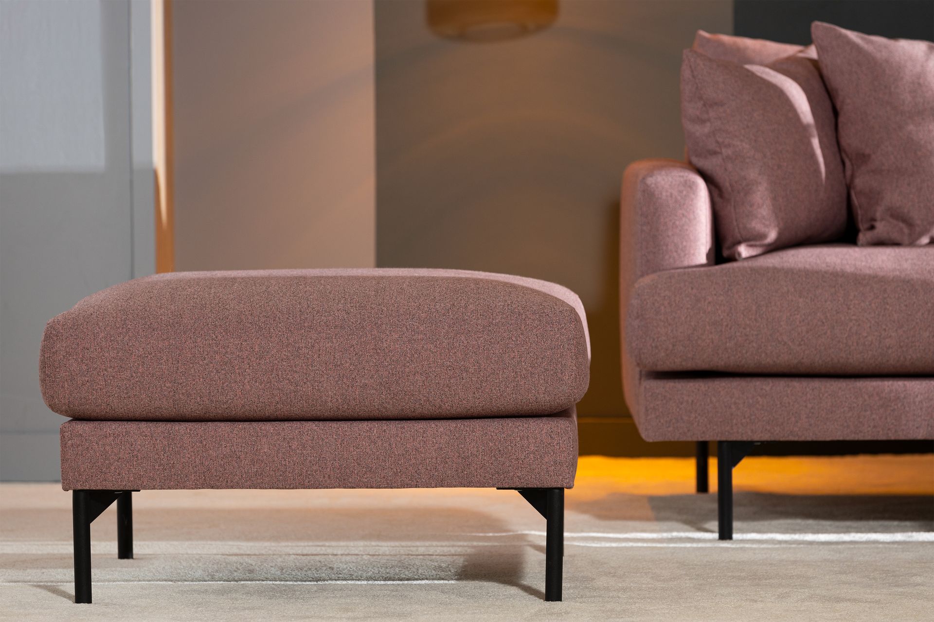 CONCAN Fotpall Lila/Svart - Möbler - Black Friday! - Furniturebox