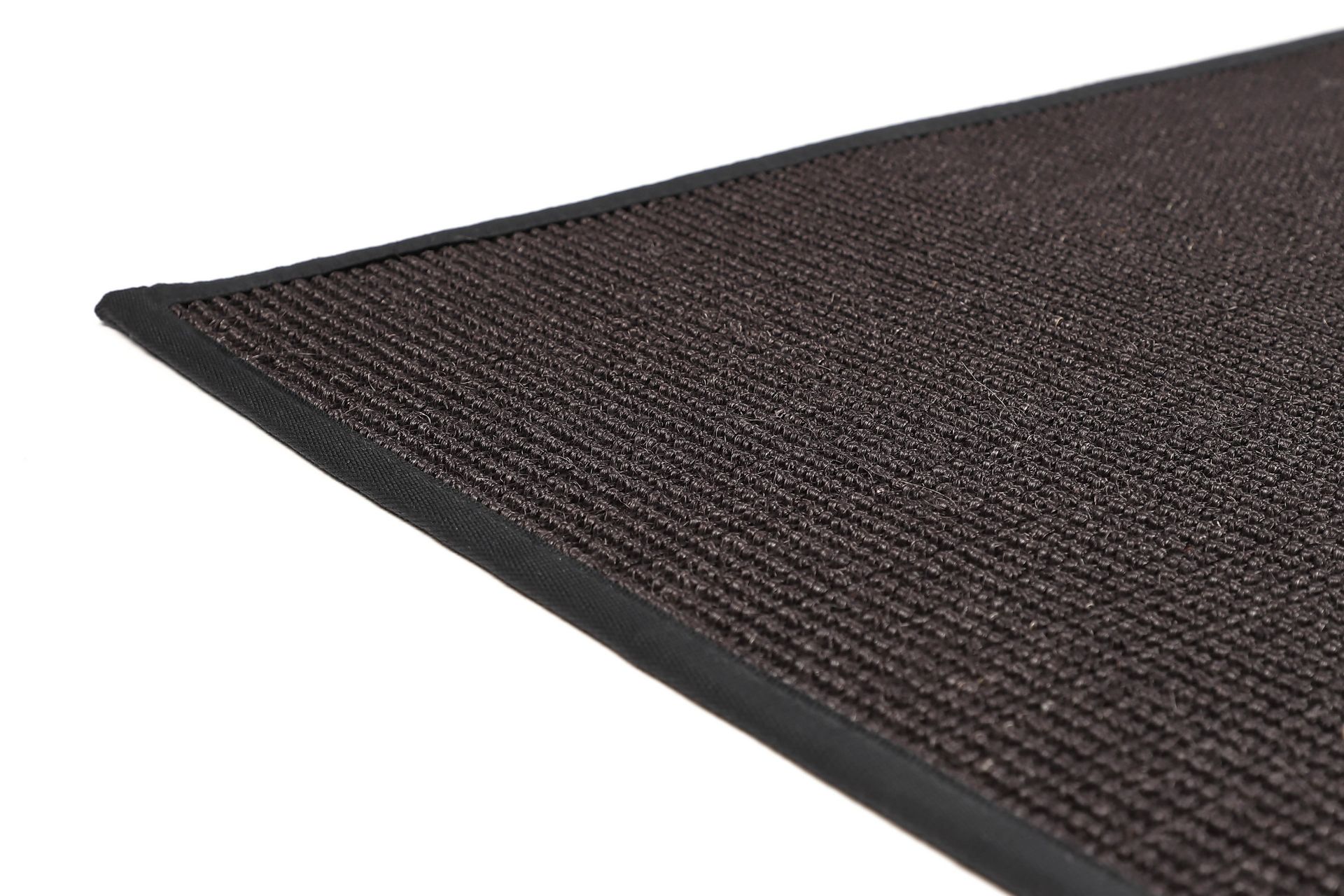 VM Carpet Sisal Matta Rund 133 cm Svart Vm Carpet - Textil & mattor ...
